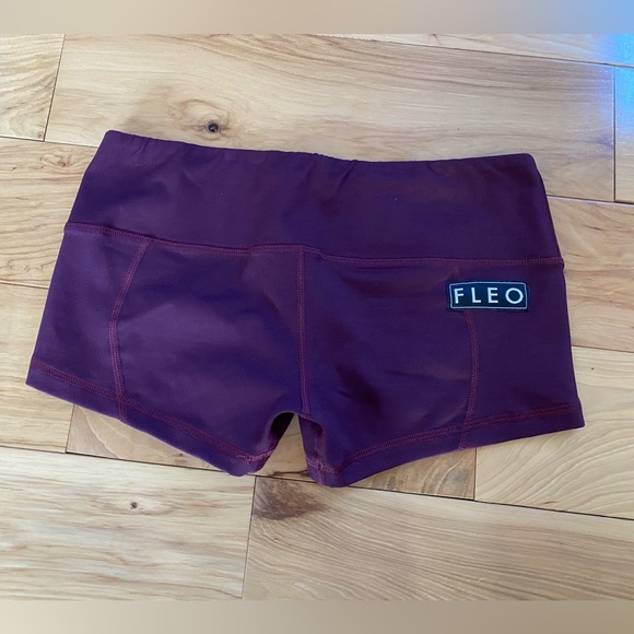 Fleo | Shorts | Fleo Lrc M | Poshmark